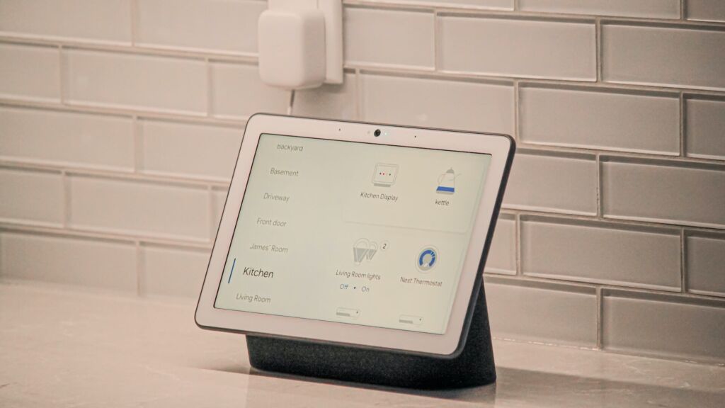 Comment ajouter plusieurs utilisateurs à un Google Nest Hub | La ...
